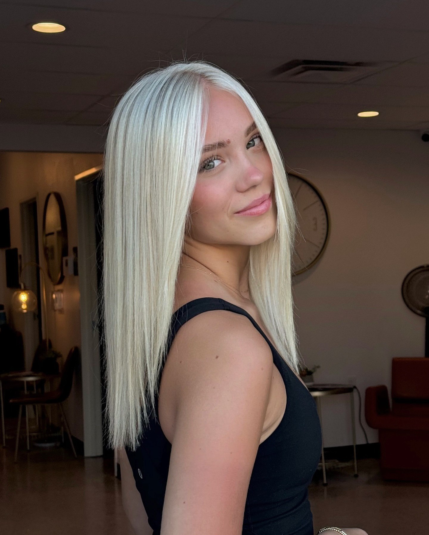 29 Winter Blonde Hair: Inspiring Ideas for the Cold Season - divagaze.com