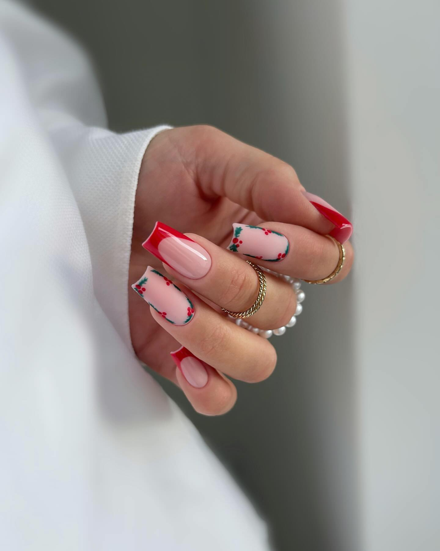 23 Winter Nails Square: Trendy Winter Nail Designs for a Festive and ...