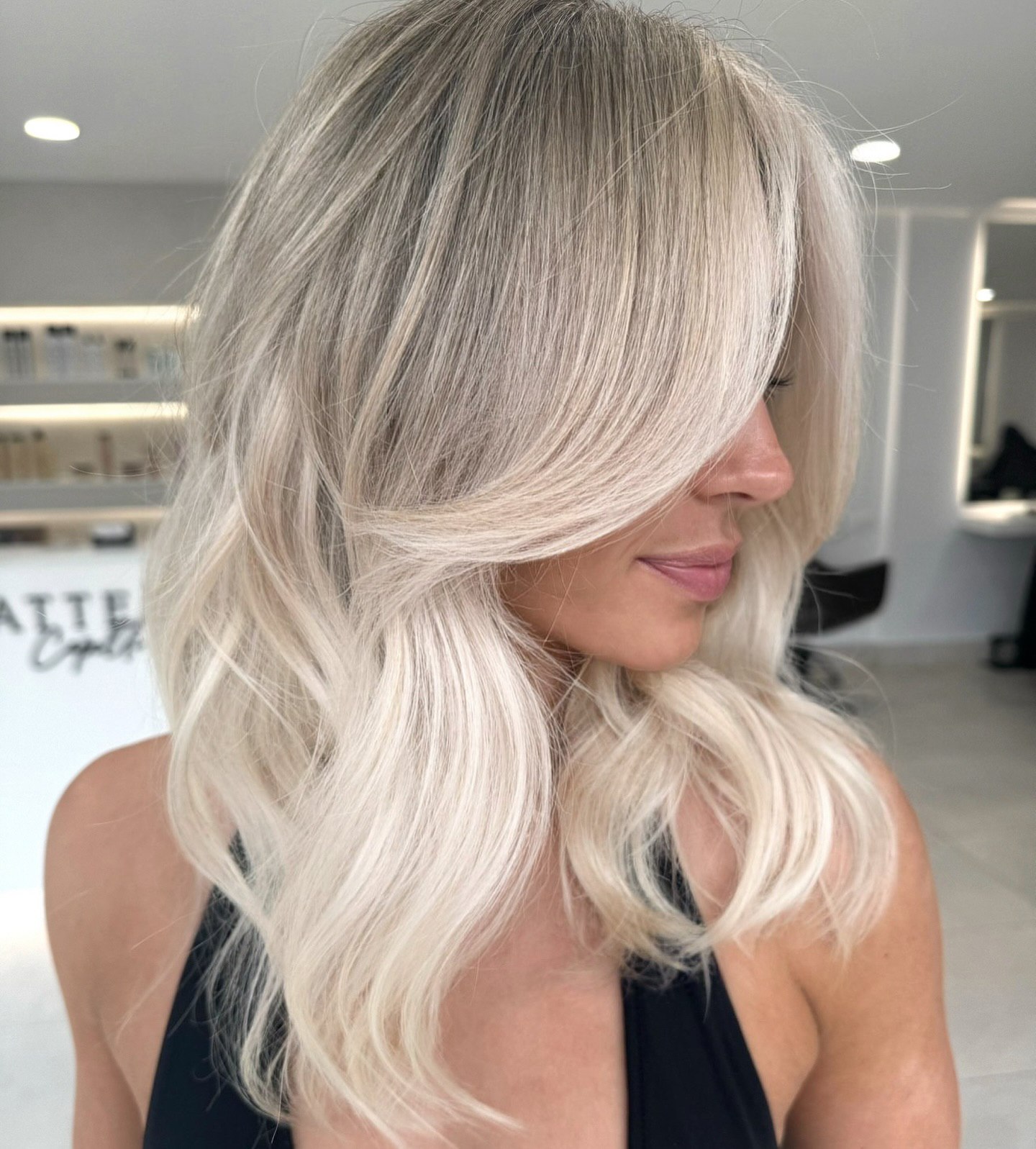 29 Winter Blonde Hair: Inspiring Ideas for the Cold Season - divagaze.com