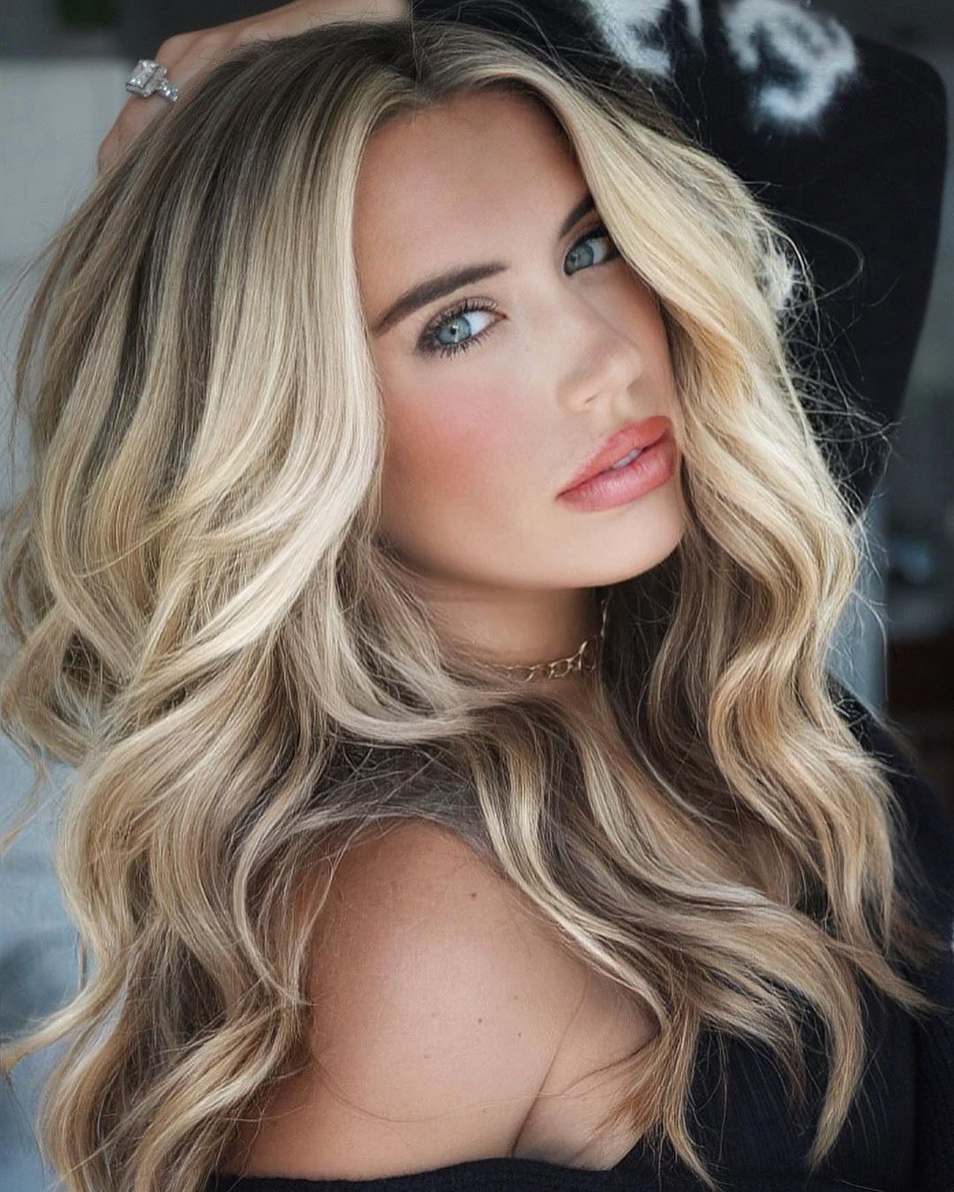 34 Winter 2025 Hair Color Trends: Top Shades for Blondes and Brunettes ...