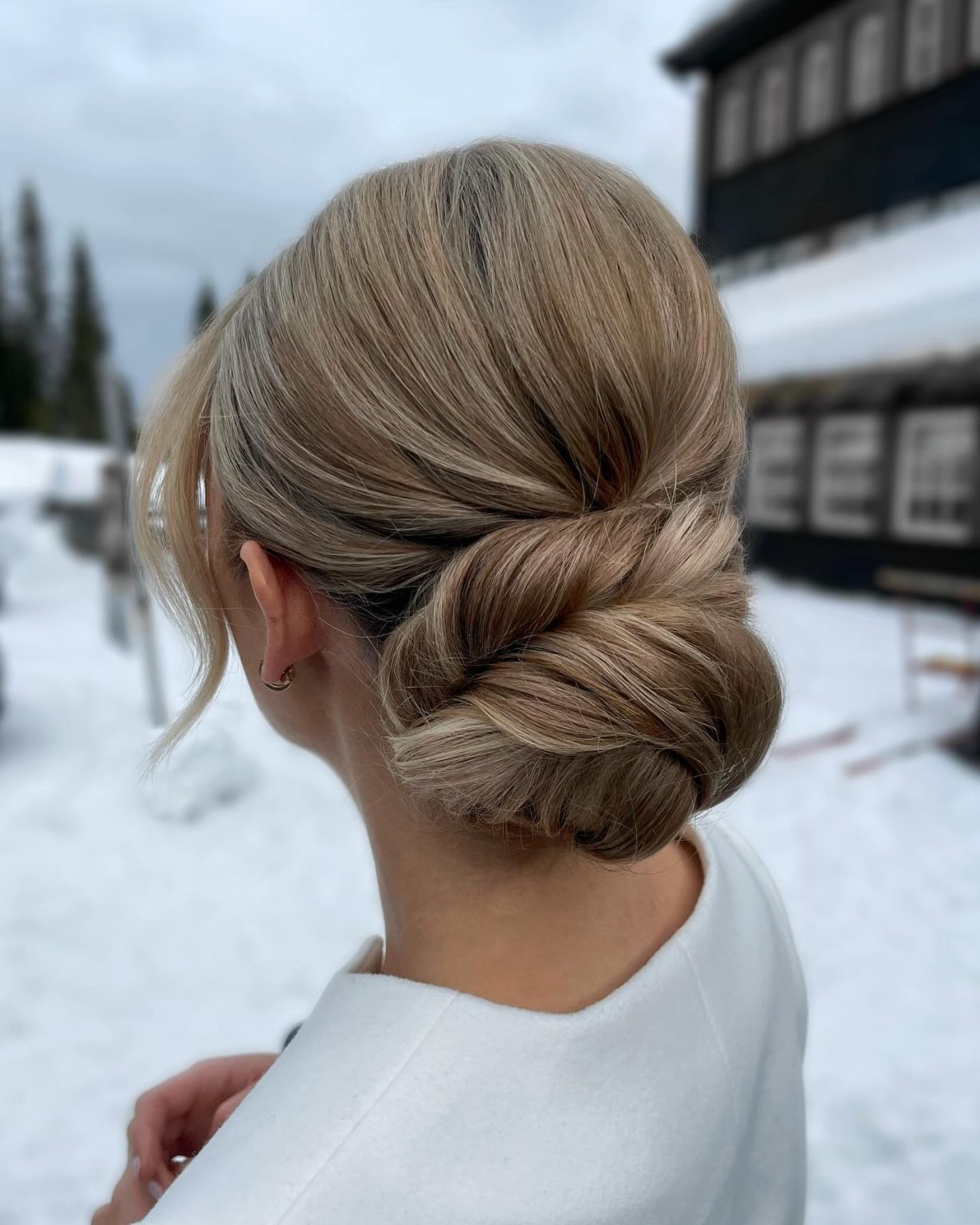25 Winter Hairstyles: Chic and Cozy Hair Ideas for Every Occasion and ...