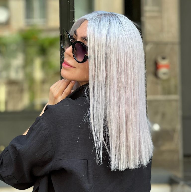 29 Winter Blonde Hair: Inspiring Ideas for the Cold Season - divagaze.com