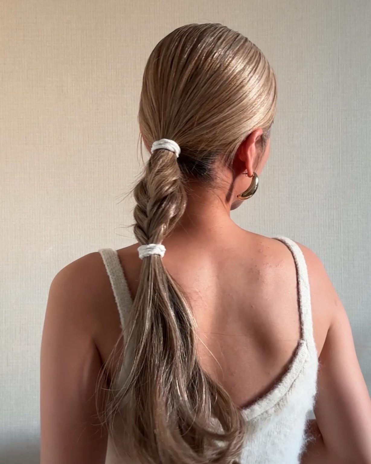 25 Winter Hairstyles: Chic and Cozy Hair Ideas for Every Occasion and ...