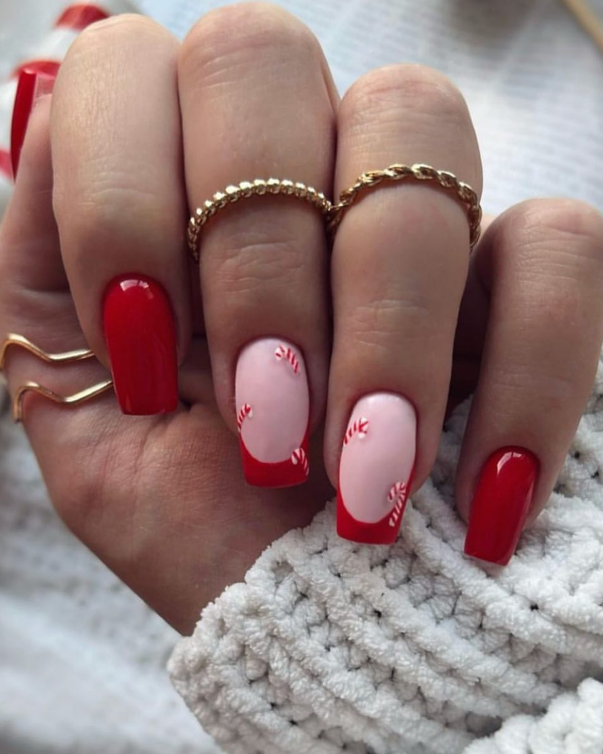 23 Winter Nails Square: Trendy Winter Nail Designs for a Festive and ...