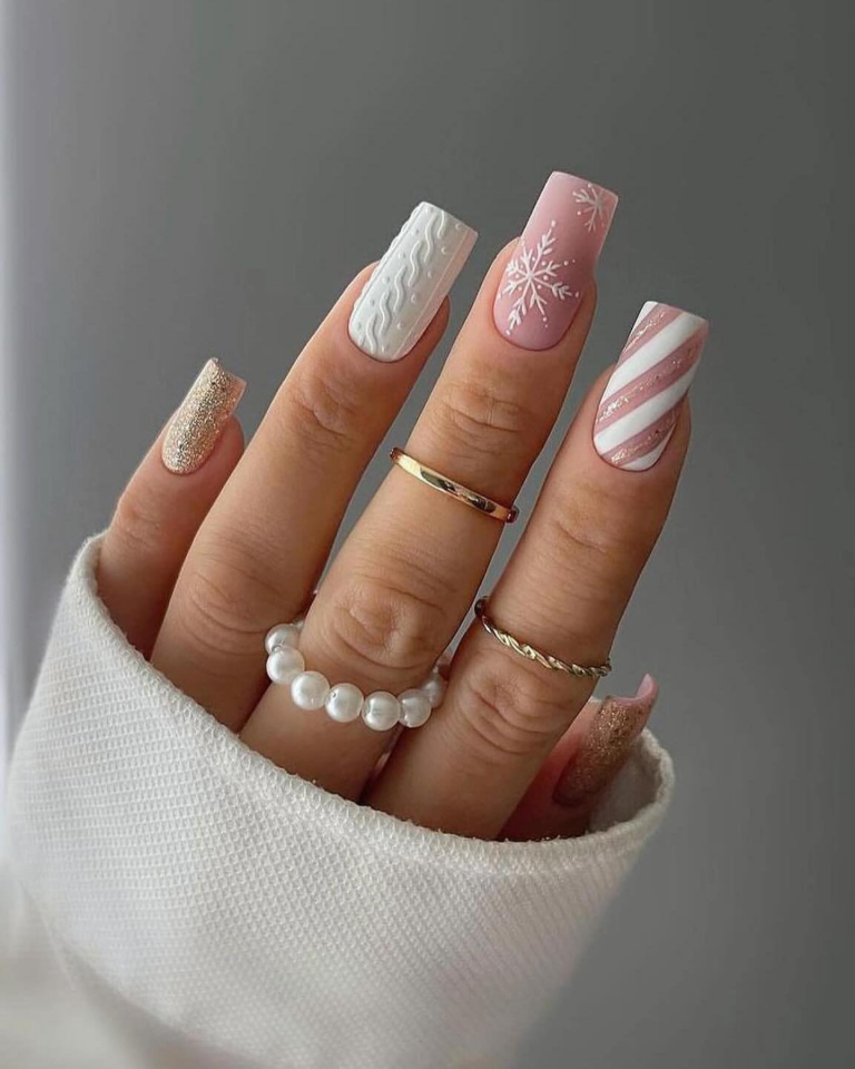 23 Winter Nails Square: Trendy Winter Nail Designs for a Festive and ...