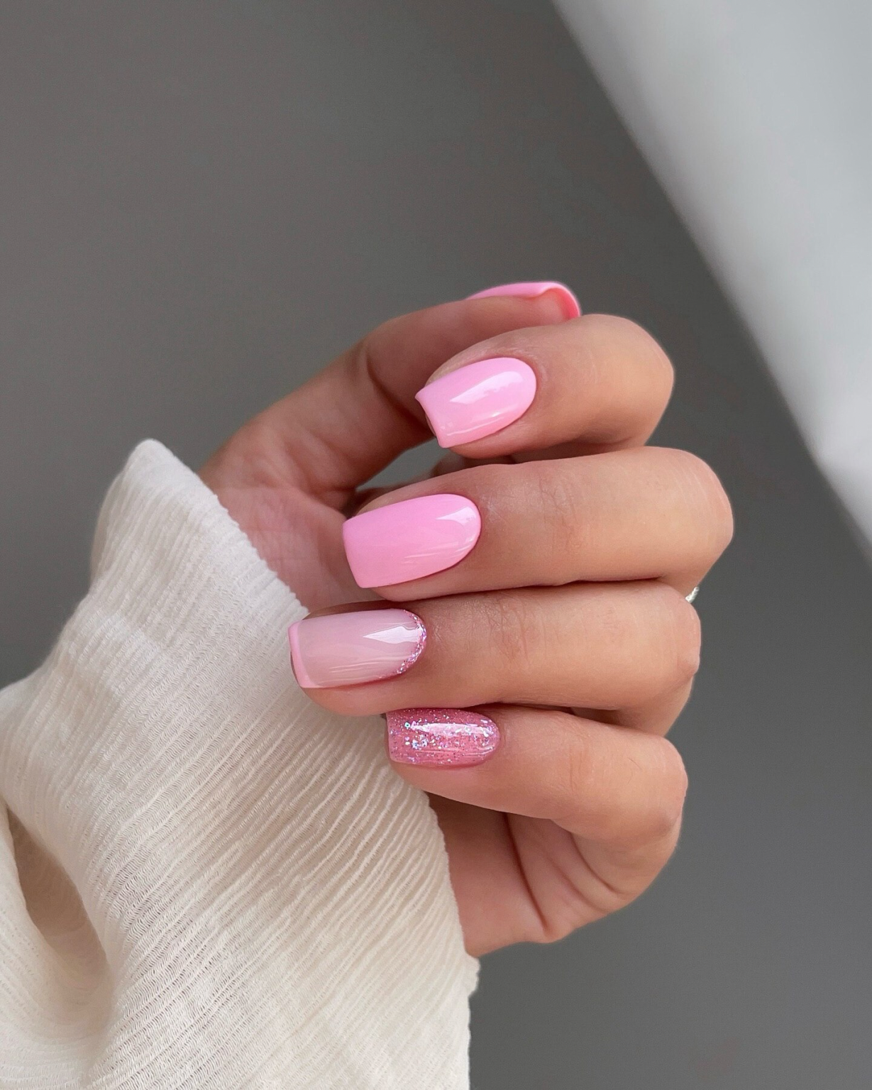 30 Pink Winter Nails: Festive and Stylish Ideas for a Perfect Winter ...