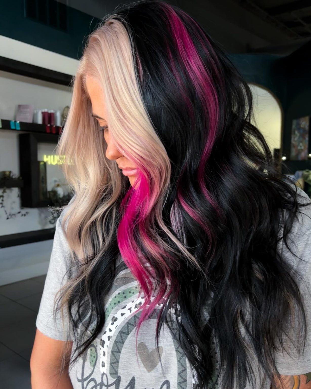 27 Christmas Hair Color Ideas: Festive Styles from Bold Highlights to ...