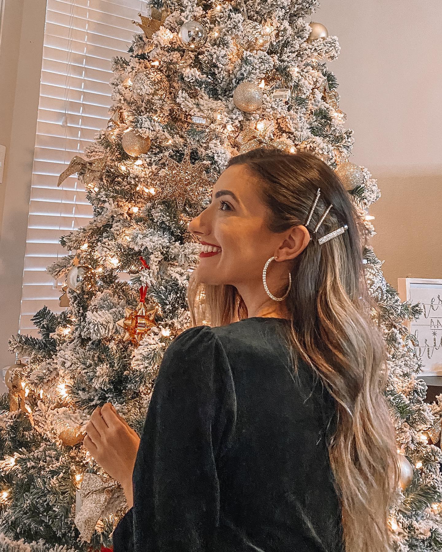 22 Holiday Hairstyles: Glamorous Ideas for All Hair Lengths, Textures ...