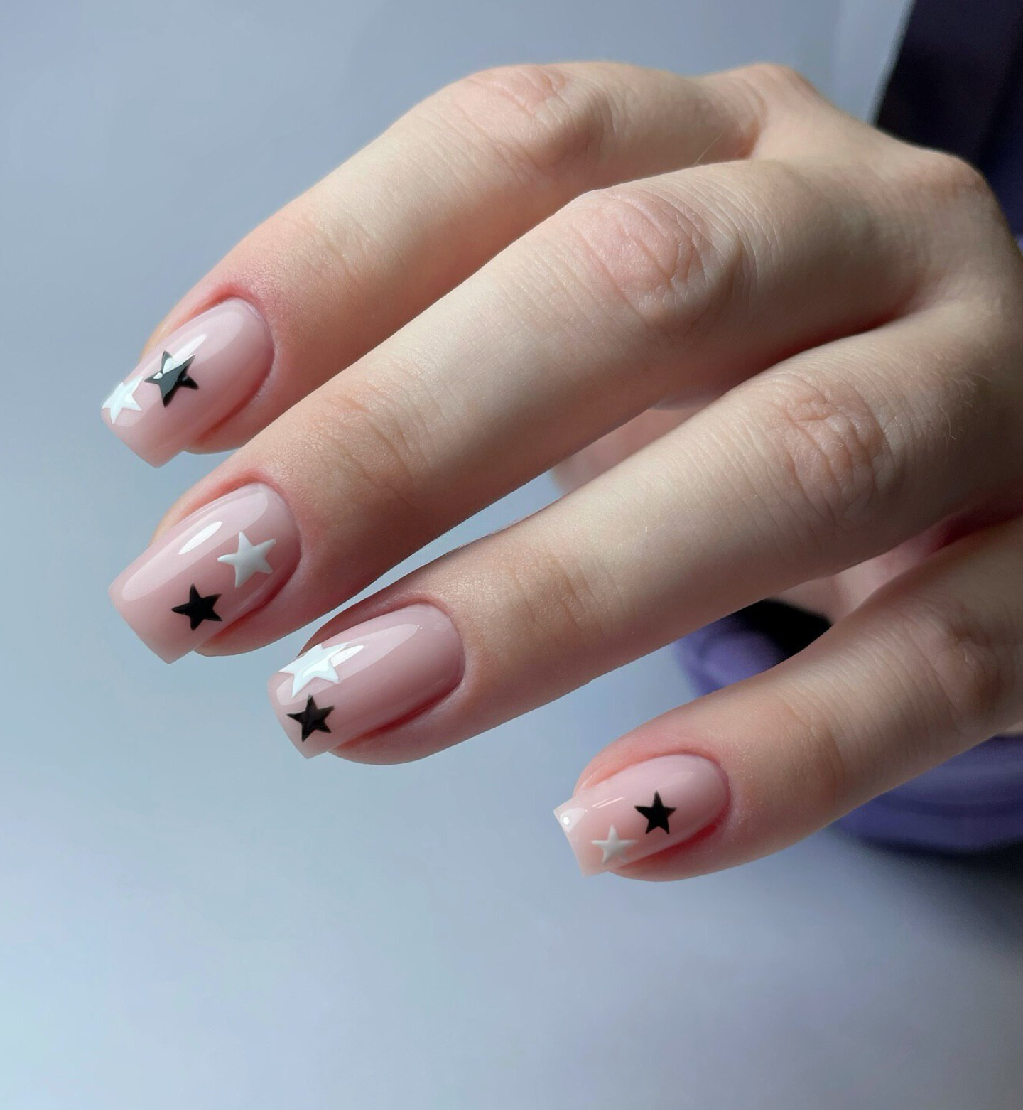 24 Simple Winter Nails Designs: Cute, Short, Acrylic, and Almond Ideas ...