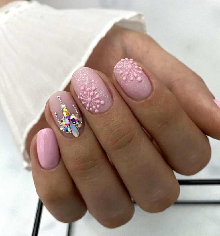 30 Pink Winter Nails: Festive and Stylish Ideas for a Perfect Winter ...