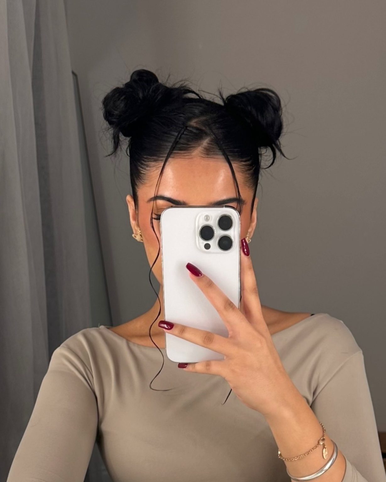 30 Hairstyles for Cold Weather: Cute, Easy, and Natural Looks to Keep ...