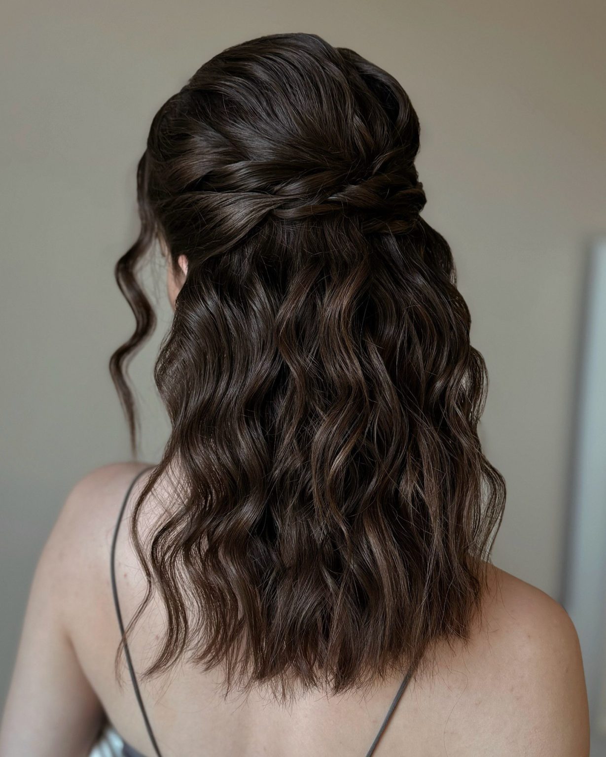 30 Hairstyles for Cold Weather: Cute, Easy, and Natural Looks to Keep ...
