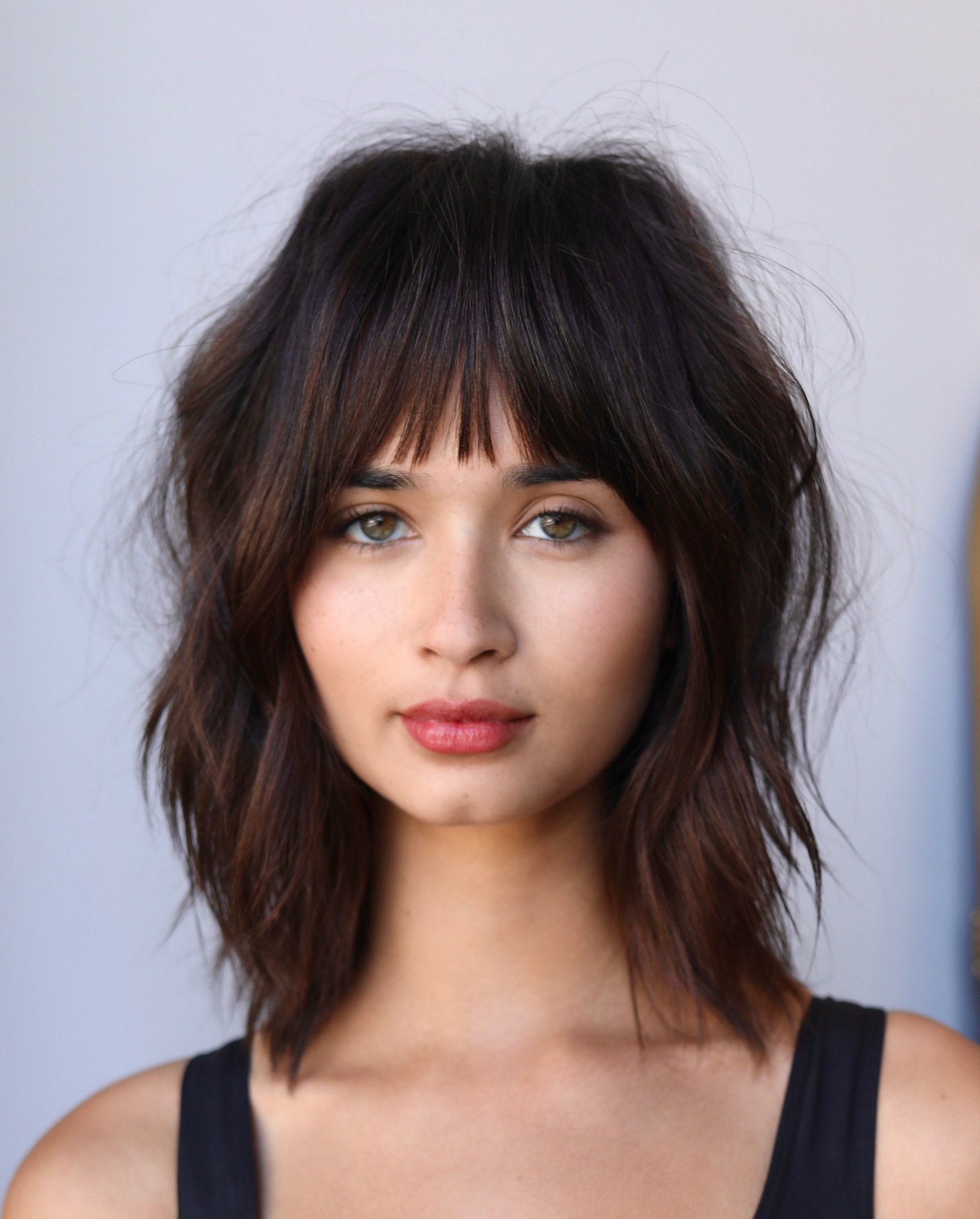 30 Bangs for Round Face That Flatter Every Style – From Wispy to Blunt ...