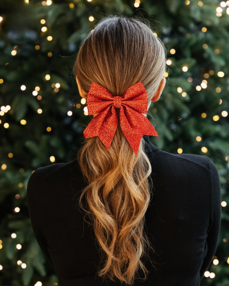 30 Cute Christmas Hairstyles: Festive Looks for Kids, Teens, and Women ...