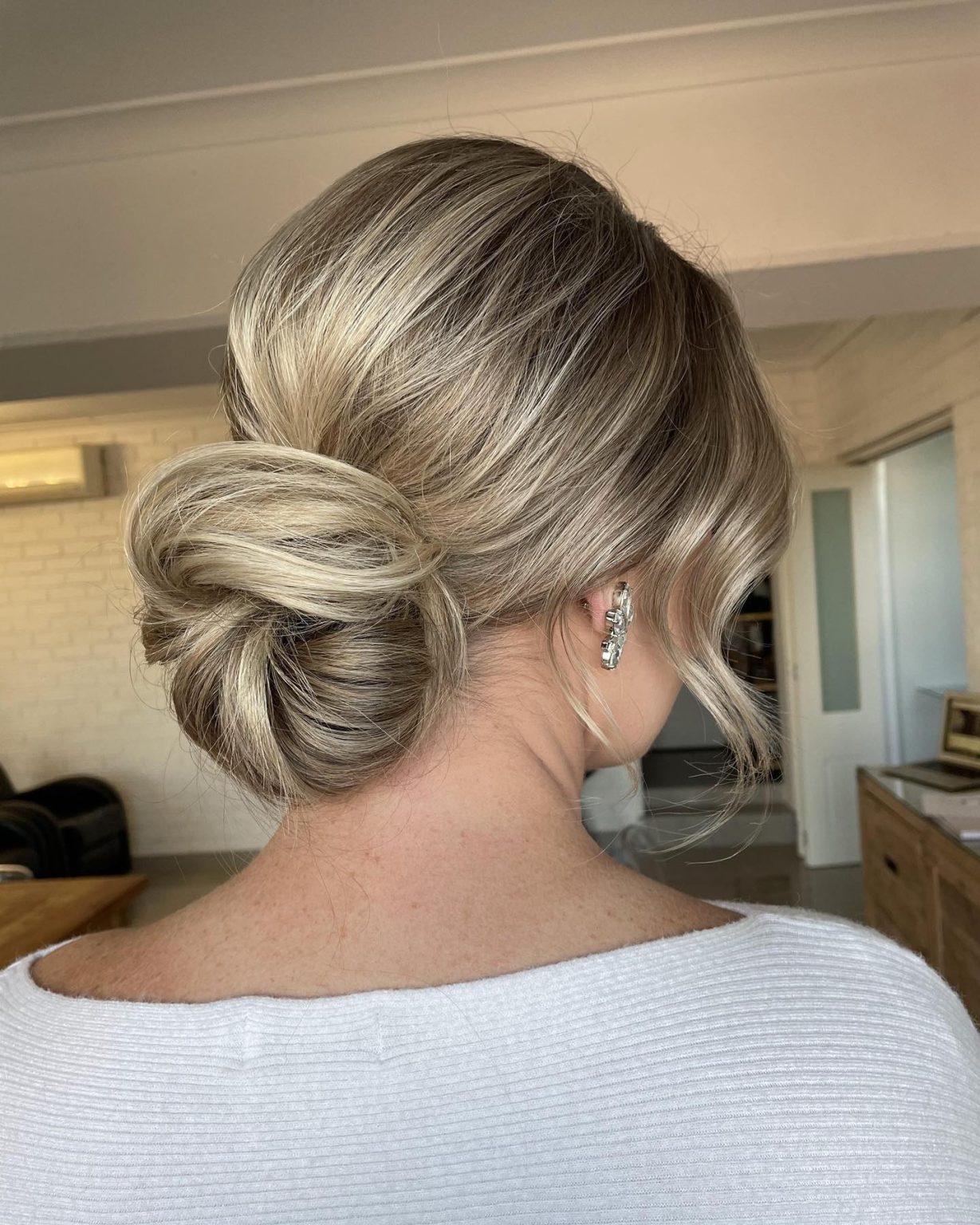 25 Buns Hairstyles: From Sleek to Messy, Stunning Looks for Every ...