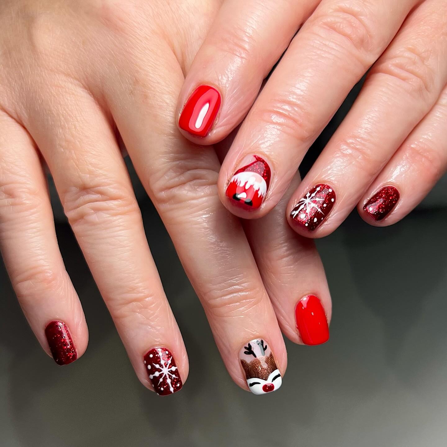 30 Christmas Nail Art Designs: Festive Ideas for Short and Long Nails ...