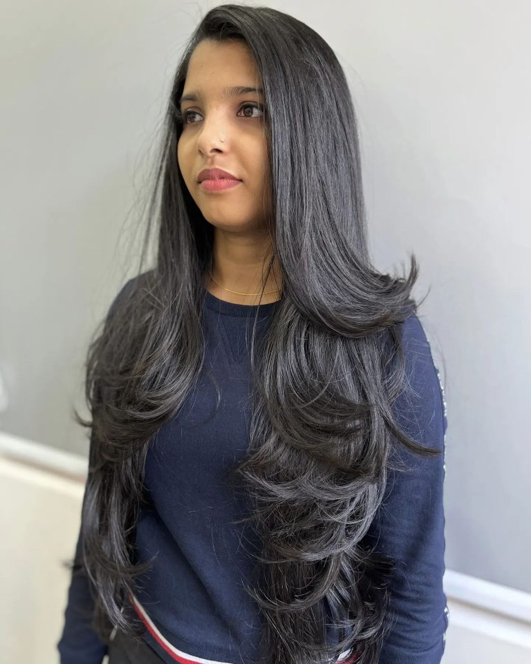 30 Trendy Long Layered Haircuts for 2025 That Will Transform Your Look ...