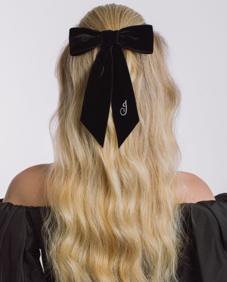 30 Charming Hairstyles with Bows: Add Elegance, Fun, and Style to Your ...
