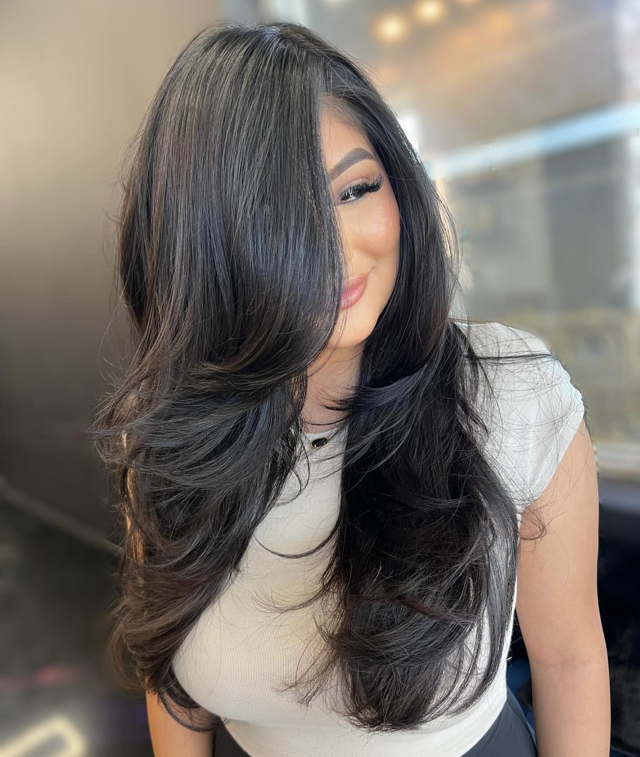 30 Trendy Long Layered Haircuts for 2025 That Will Transform Your Look ...