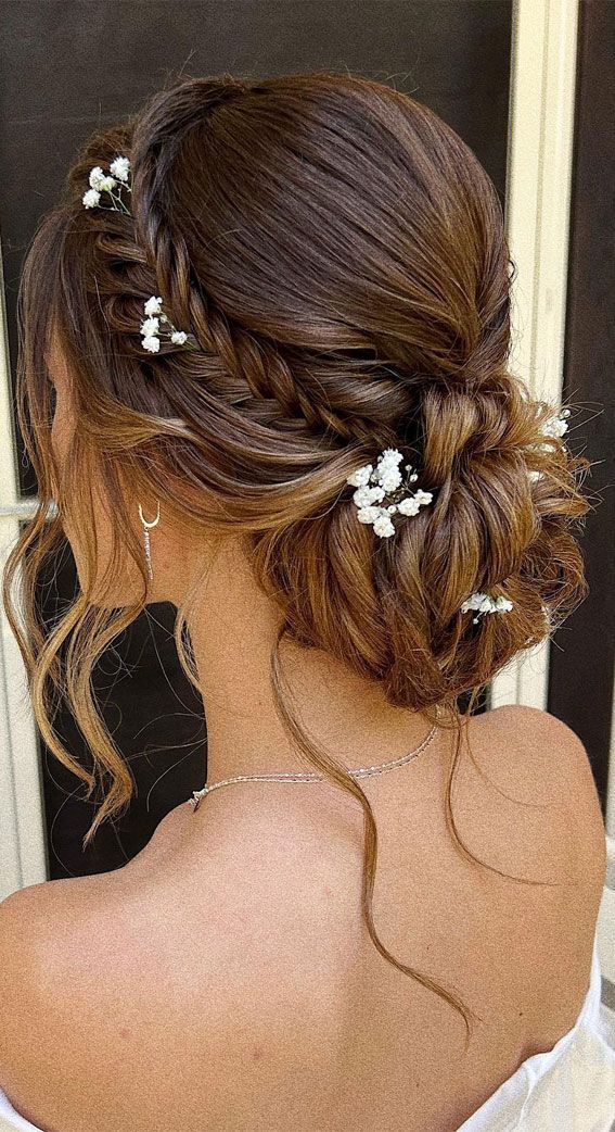 23 Wedding Hairstyles 2025: Perfect Bridal Looks for an Unforgettable ...