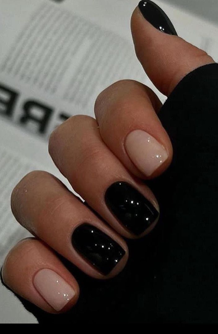 24 Stunning Black Nails Ideas 2025: Trendy Designs for Every Occasion ...