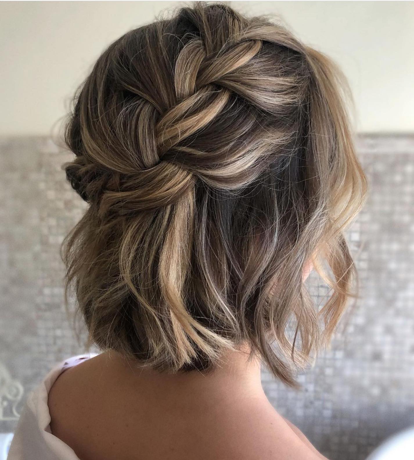 24 Stunning Short Hair Updo Ideas for Every Occasion – From Casual to ...
