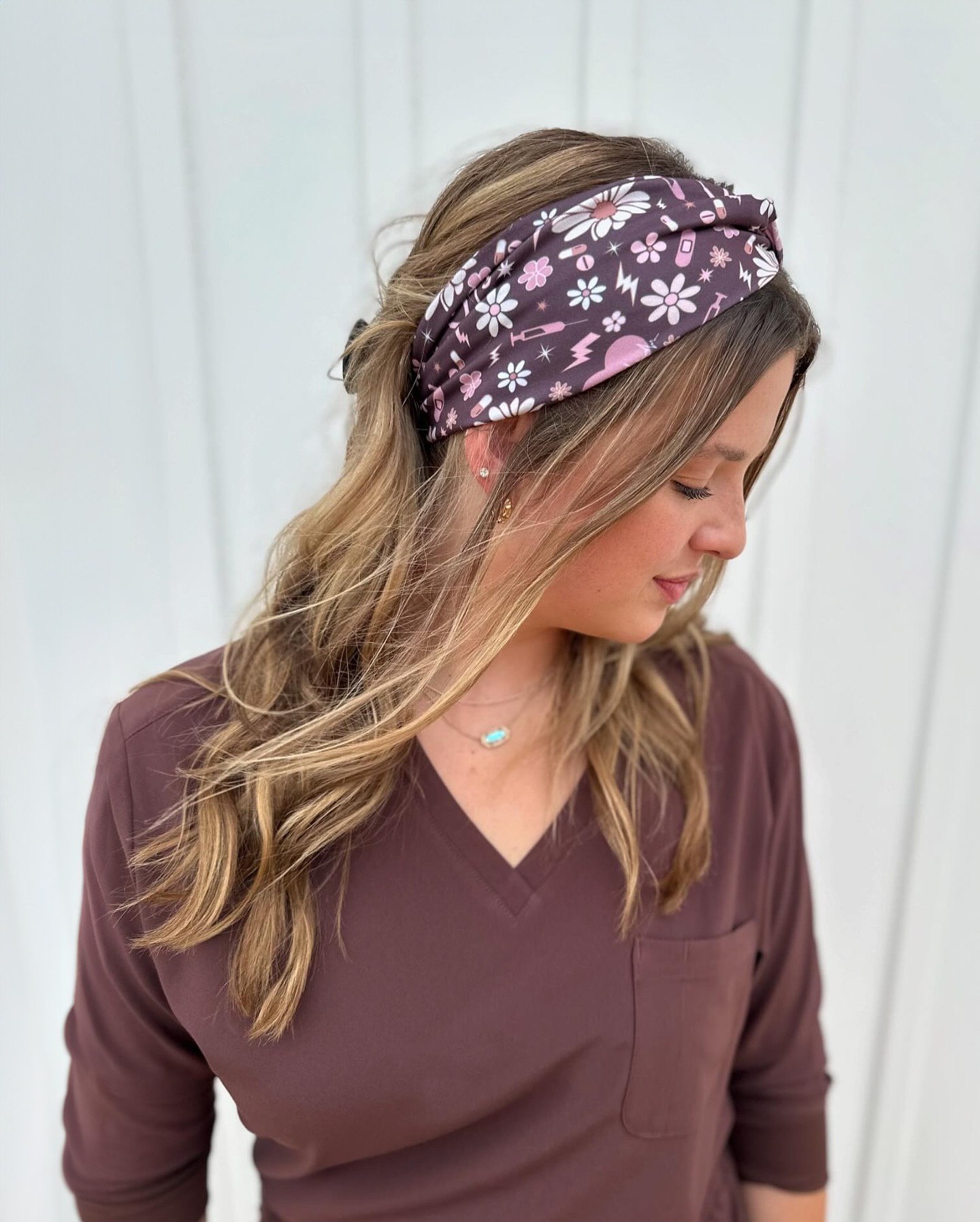 29 Hairstyles with Headbands to Transform Your Look Instantly ...