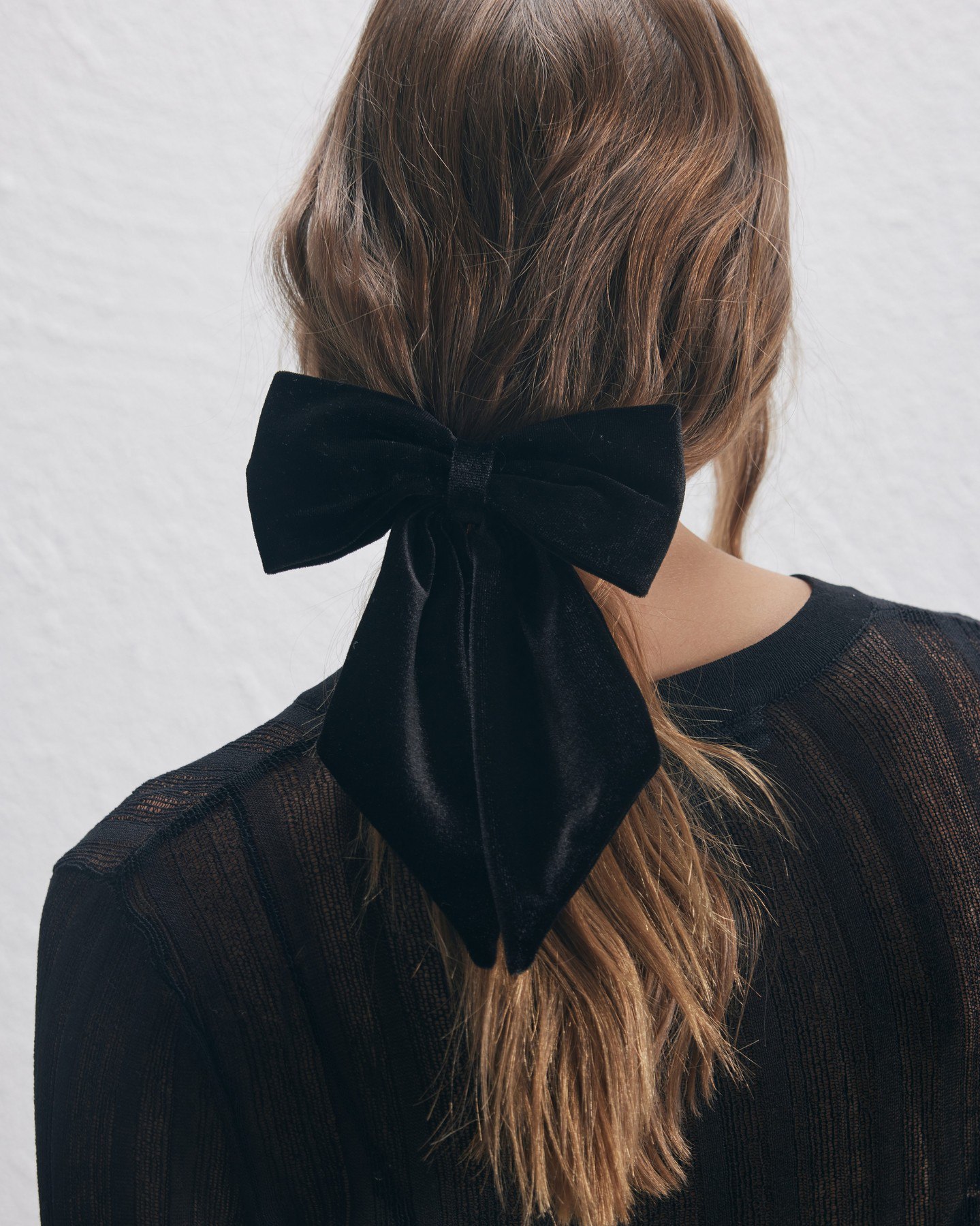 30 Charming Hairstyles with Bows: Add Elegance, Fun, and Style to Your ...