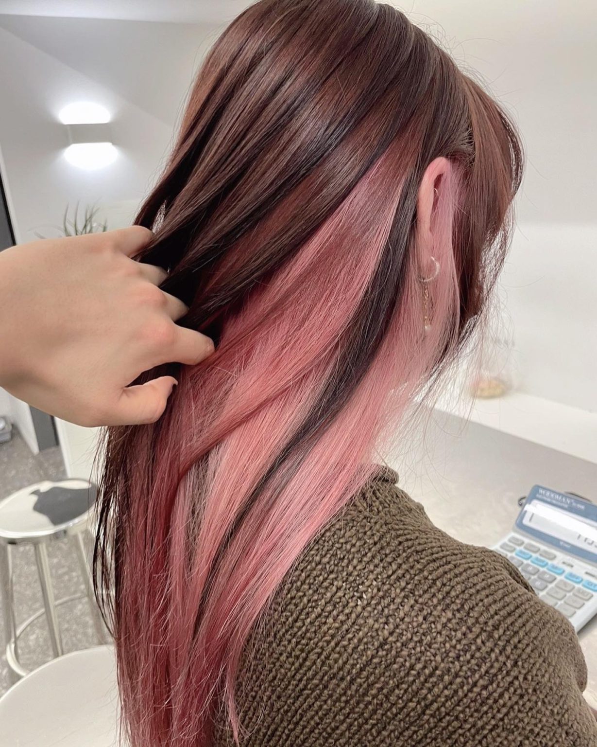 25 Stunning Two-Toned Hair Ideas to Rock in 2025 - divagaze.com