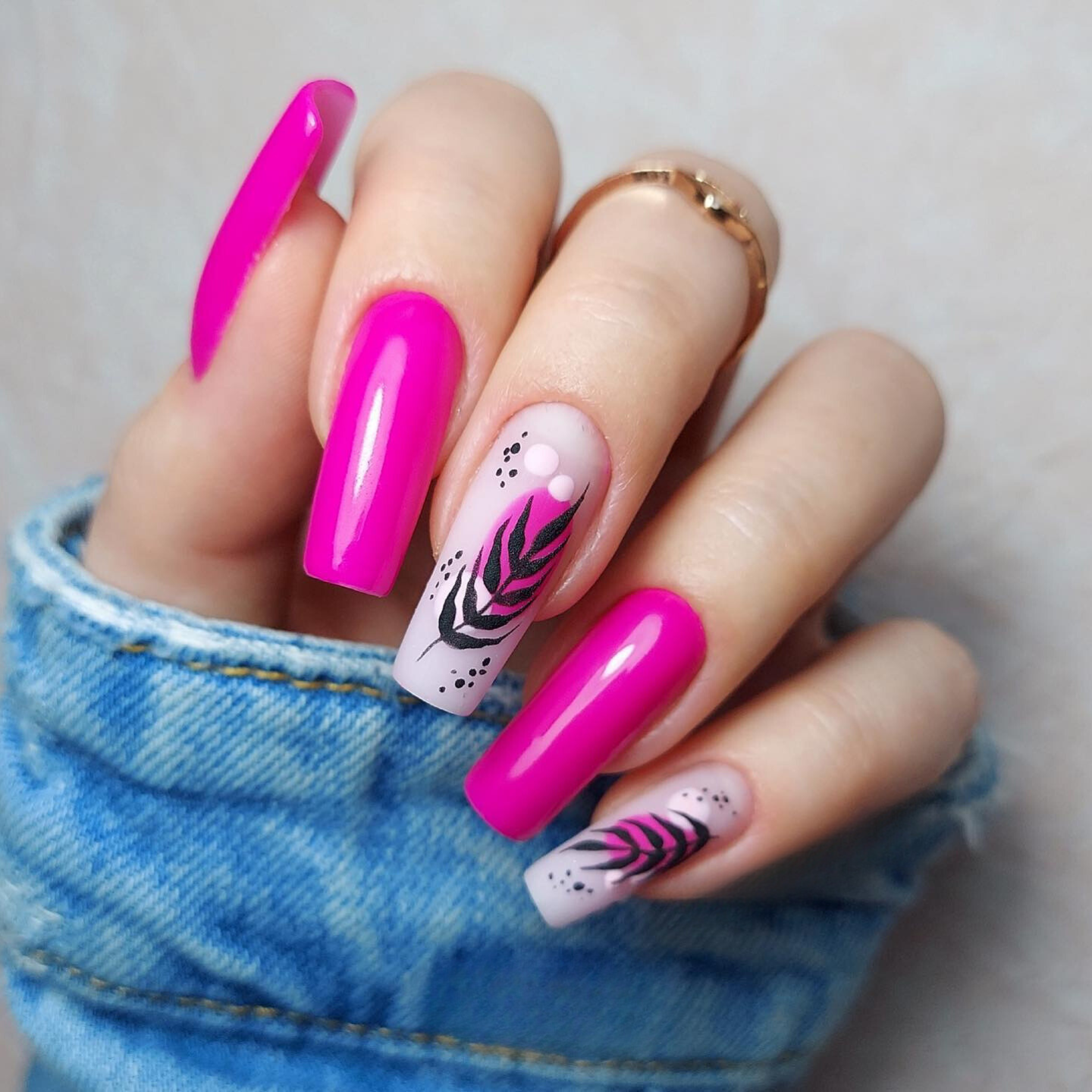 29 Magenta Nails That Will Add a Bold and Chic Touch to Your Style ...