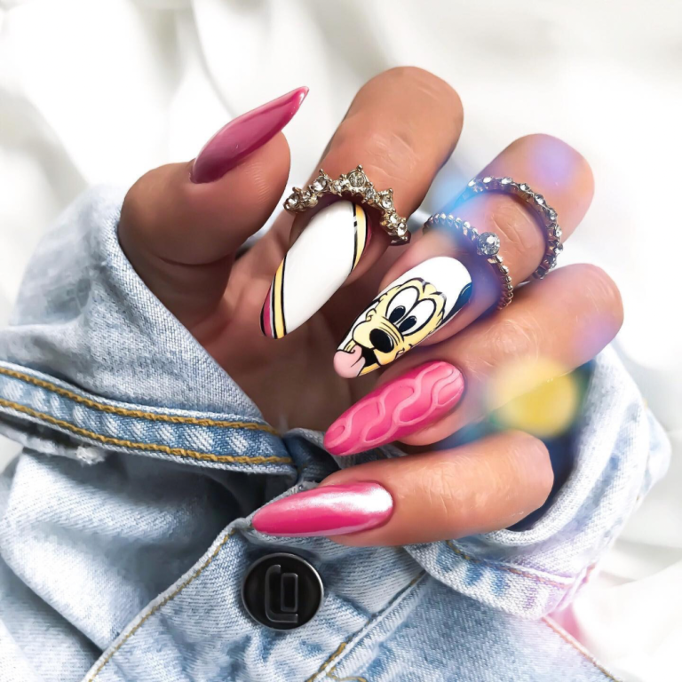 35 Disney Nails: Magical Ideas for Nail Art with Your Favorite ...