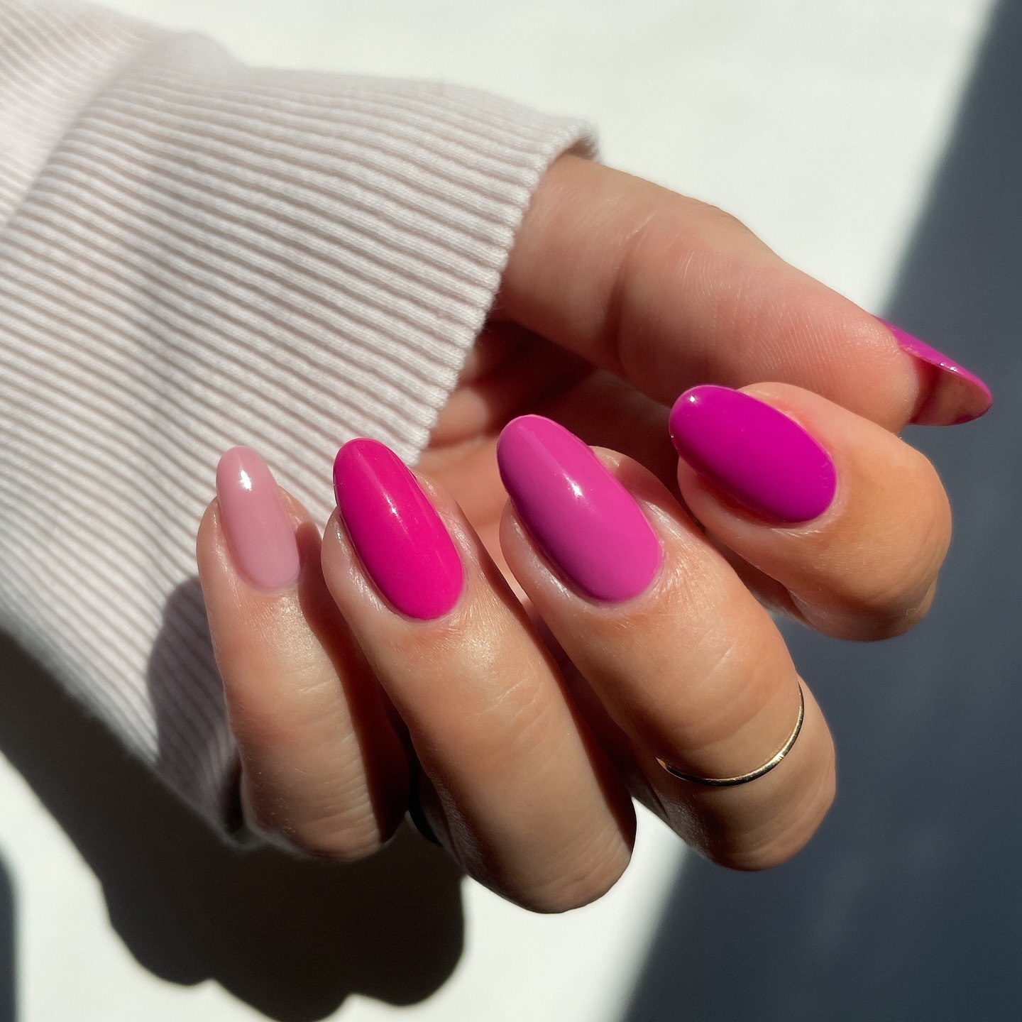 29 Magenta Nails That Will Add a Bold and Chic Touch to Your Style ...