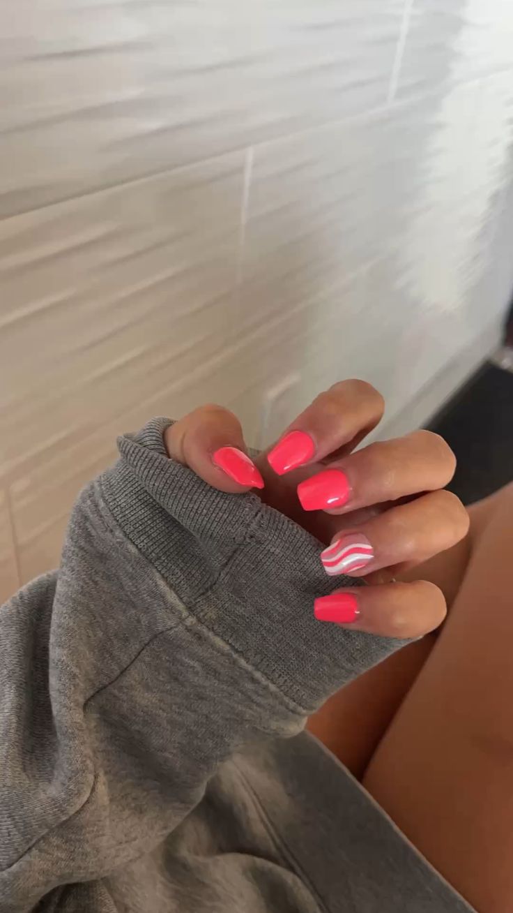 24 Fun Spring Nails Ideas to Refresh Your Look with Playful Colors and ...