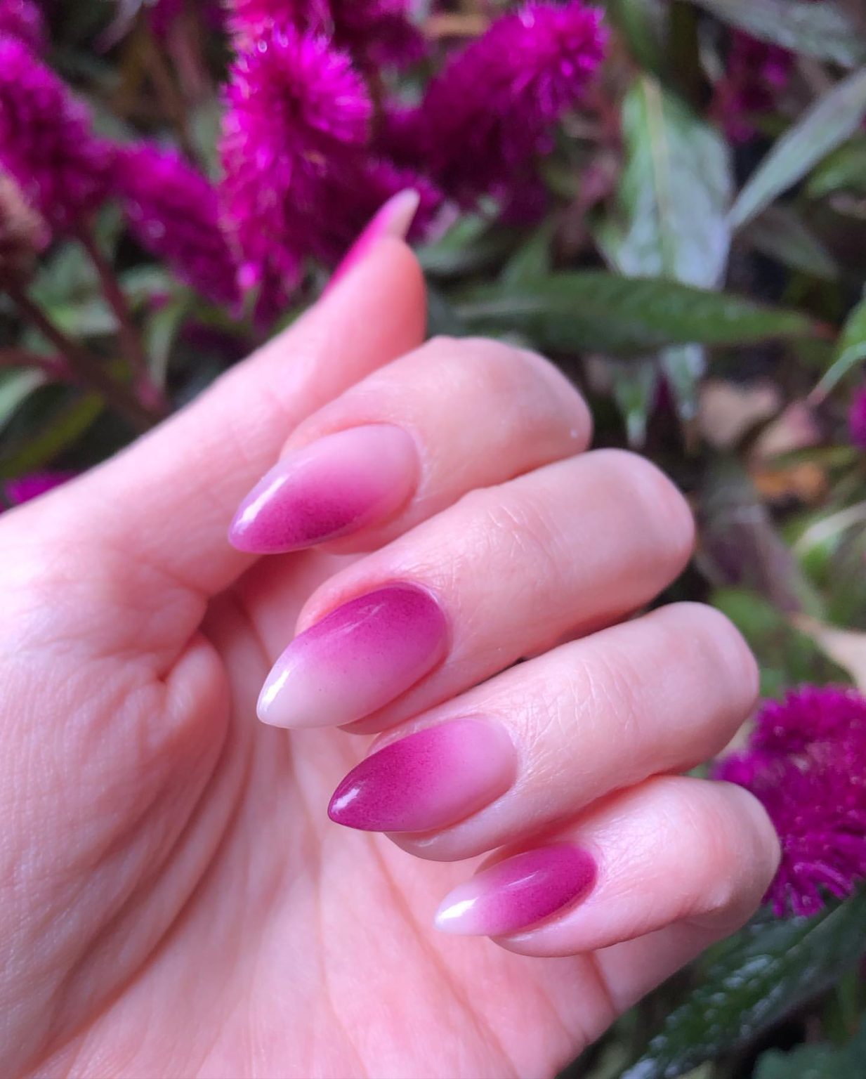 29 Magenta Nails That Will Add a Bold and Chic Touch to Your Style ...