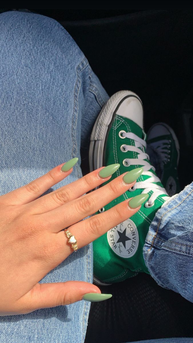 23 Green Spring Nails: Stunning Ideas to Refresh Your Look This Season ...