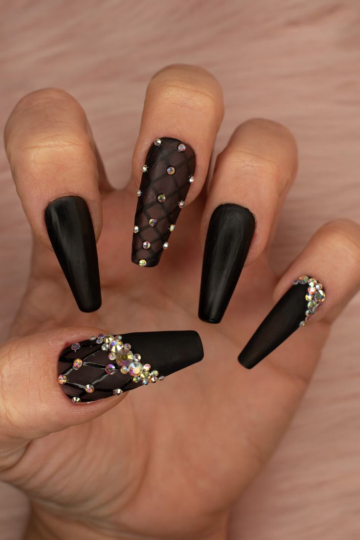 25 Latina Nails 2025 Ideas: Stunning Designs to Inspire Your Next ...