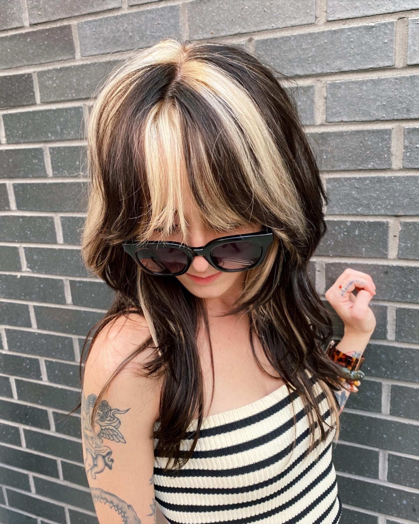 25 Stunning Two-Toned Hair Ideas to Rock in 2025 - divagaze.com