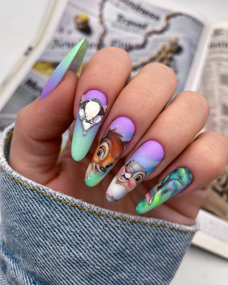 35 Disney Nails: Magical Ideas for Nail Art with Your Favorite ...