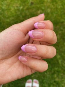 23 Spring French Tip Nails That Will Inspire Your Manicure Trends ...