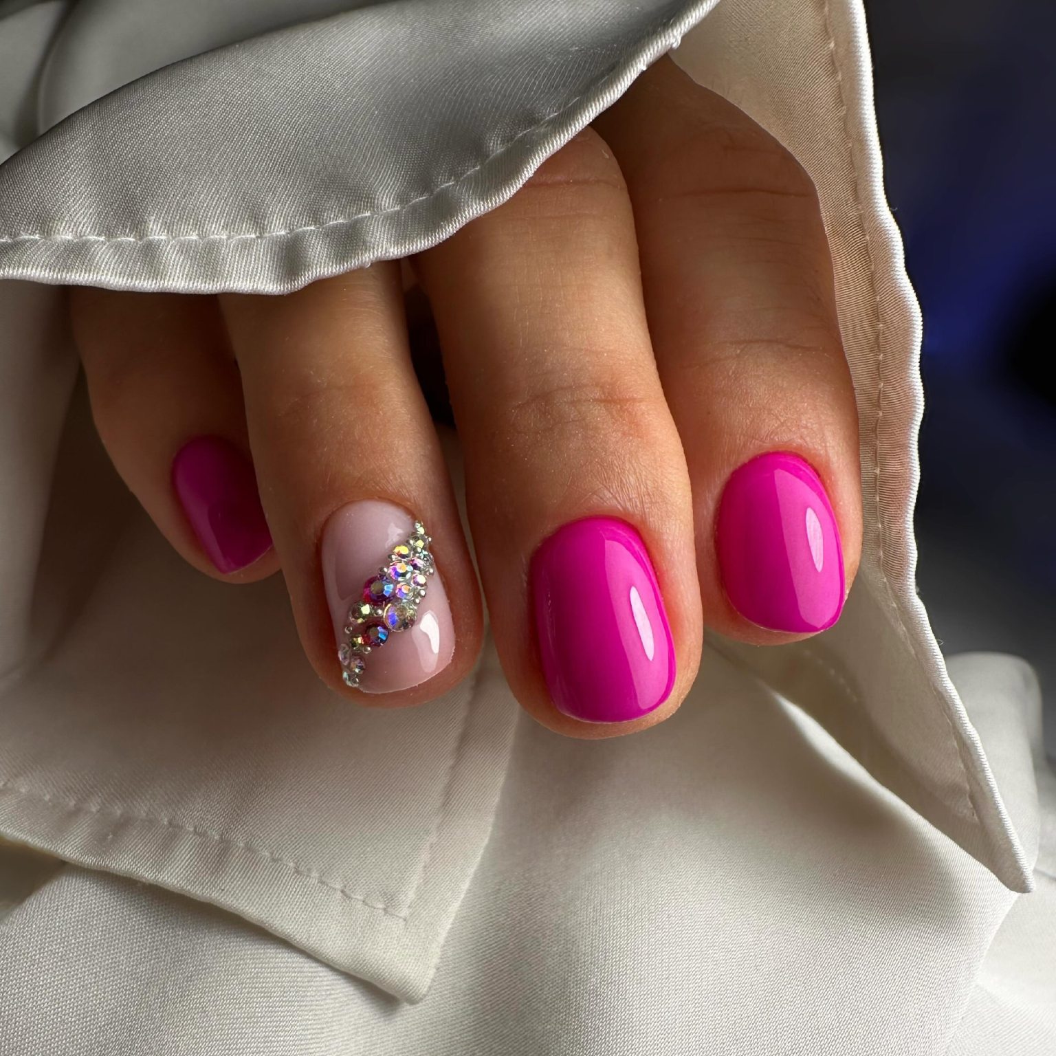 29 Magenta Nails That Will Add a Bold and Chic Touch to Your Style ...