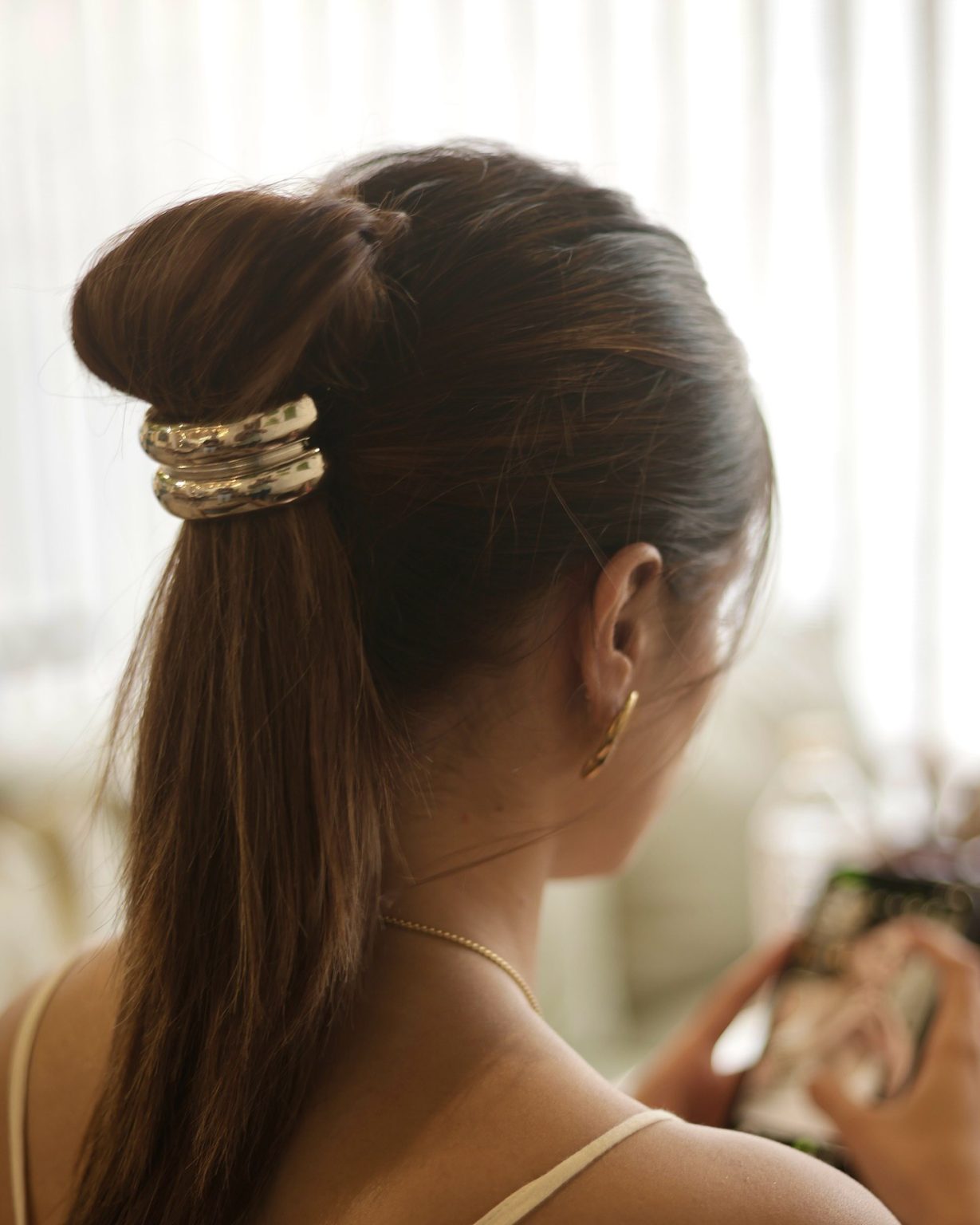 30 Hairstyles with Clips 2025: Trendy, Easy, and Stylish Ideas for ...