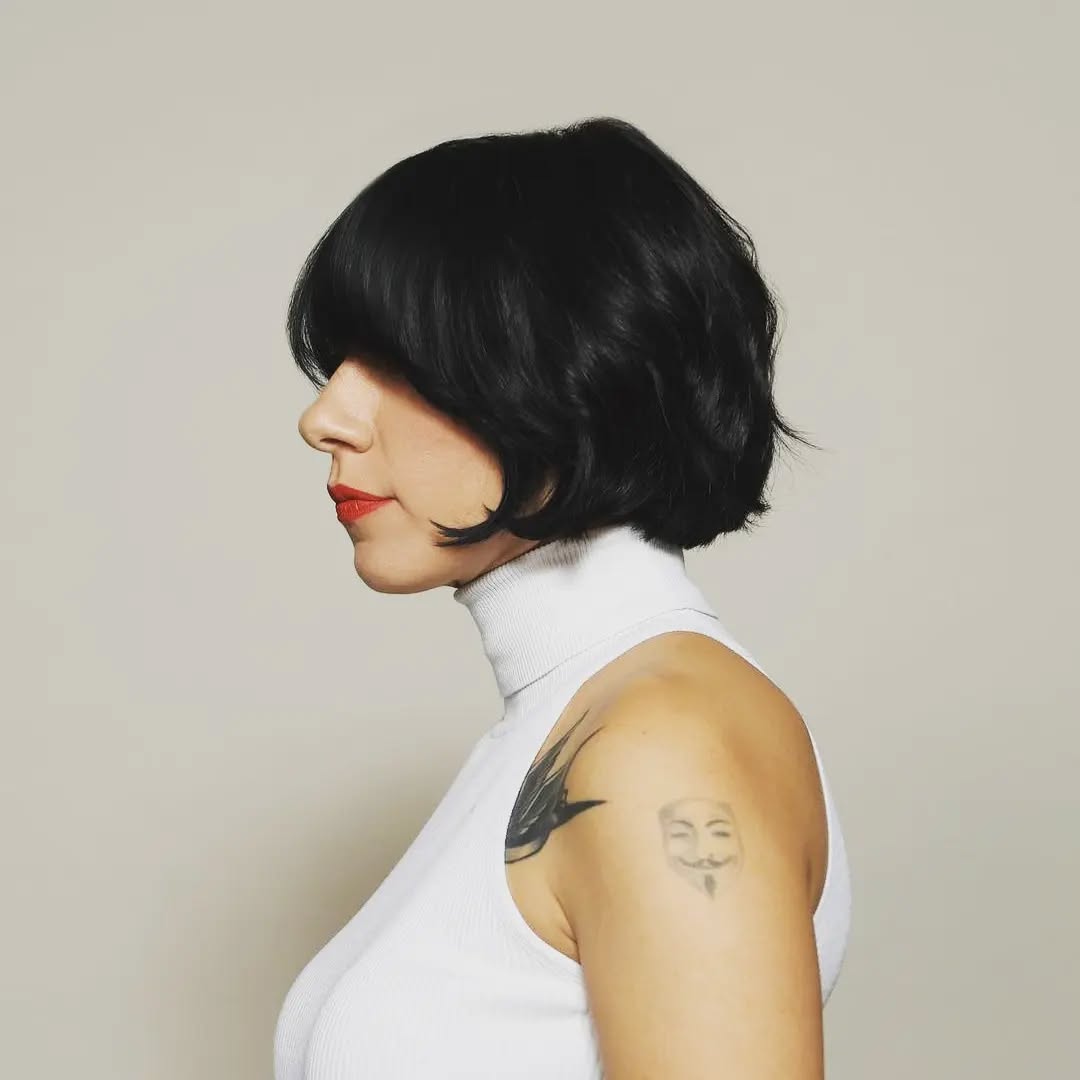 35 Chin Length Hairstyles That Will Transform Your Look – From Sleek to ...