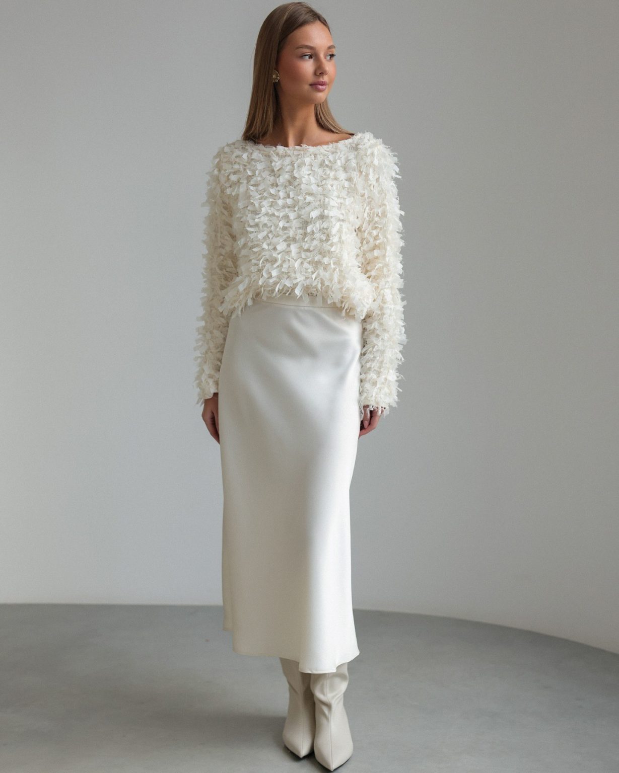 30 Skirt Outfits 2025: Trendy Ideas for Every Occasion – From Casual to ...