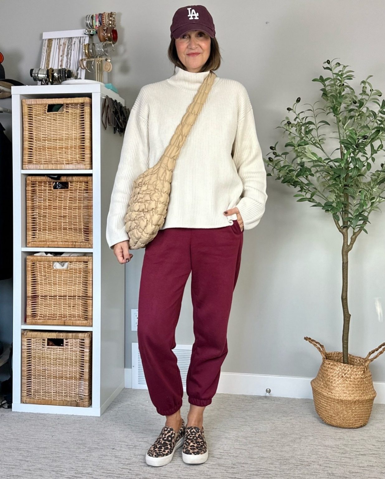 35 Outfits for Women Over 50 in 2025: Timeless, Chic, and Perfect for ...