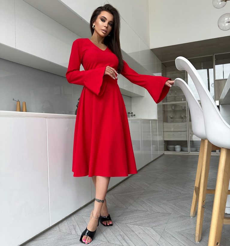 30 Red Dress Outfit 2025: Stunning Ideas for Every Occasion to Look ...