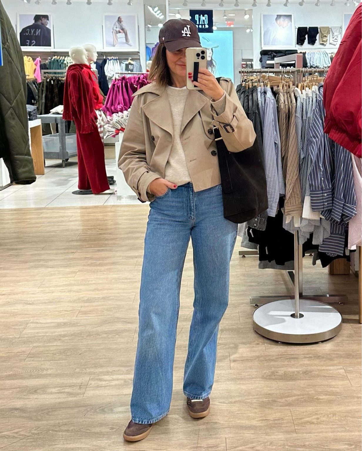 35 Outfits for Women Over 50 in 2025: Timeless, Chic, and Perfect for ...