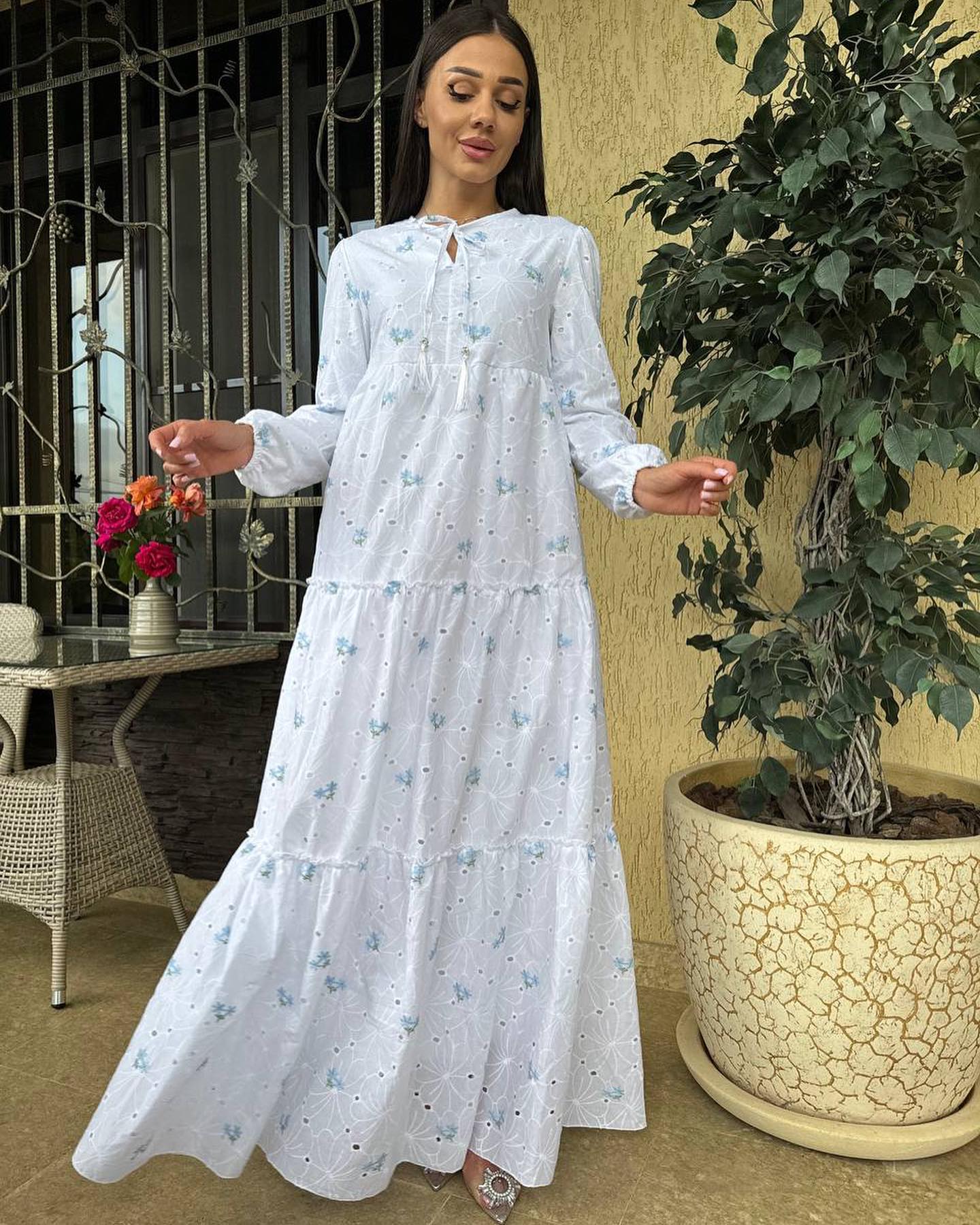 30 Long Dress Outfit Ideas for 2025: Stunning Styles for Every Occasion ...