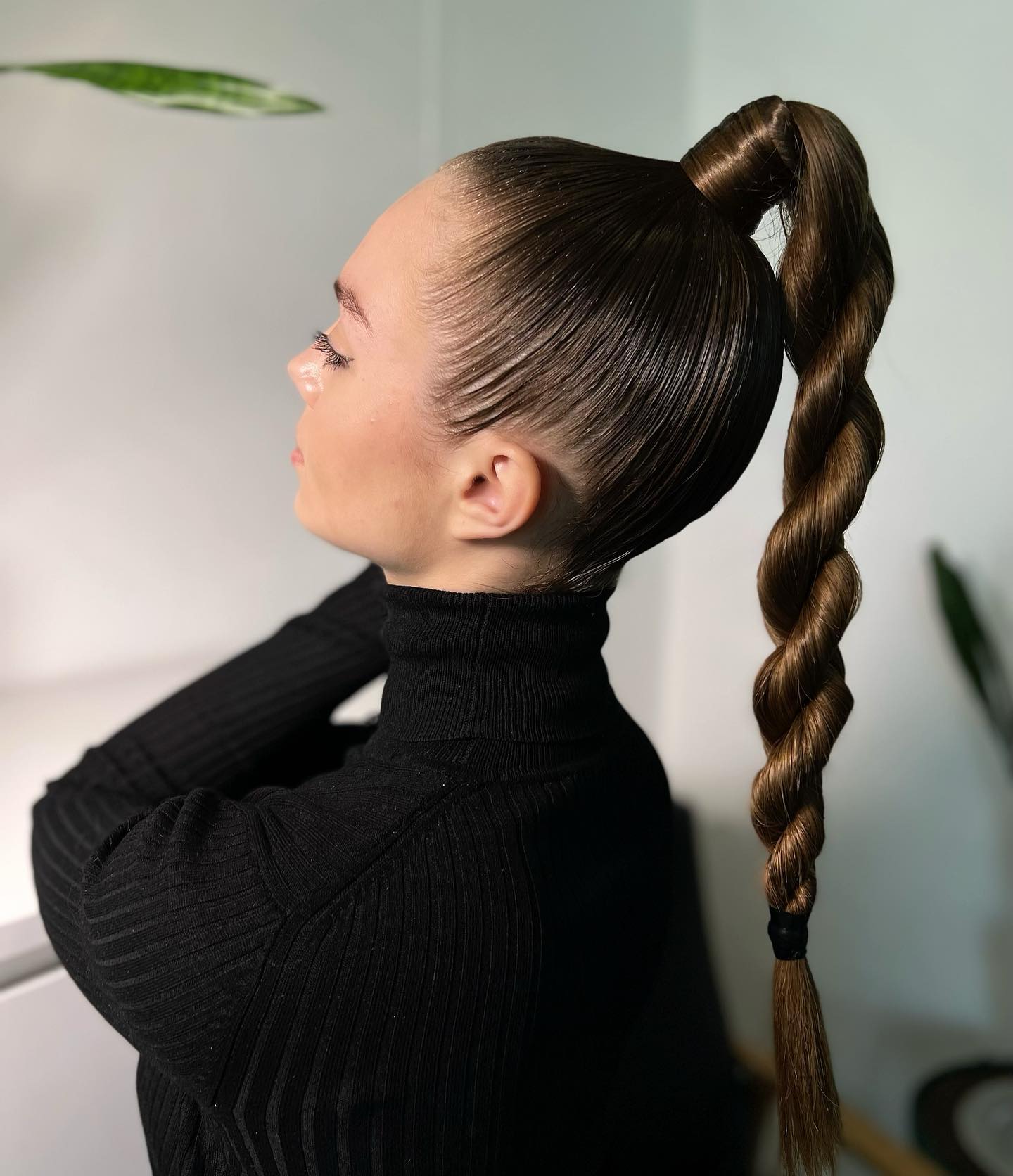 35 Long Hairstyles for Women 2025: Trendy Ideas for Every Age and ...