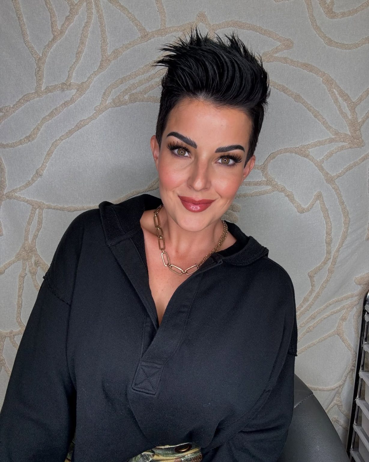 25 Short Hairstyles Women 2025: Trendy Cuts You’ll Want to Try Right ...