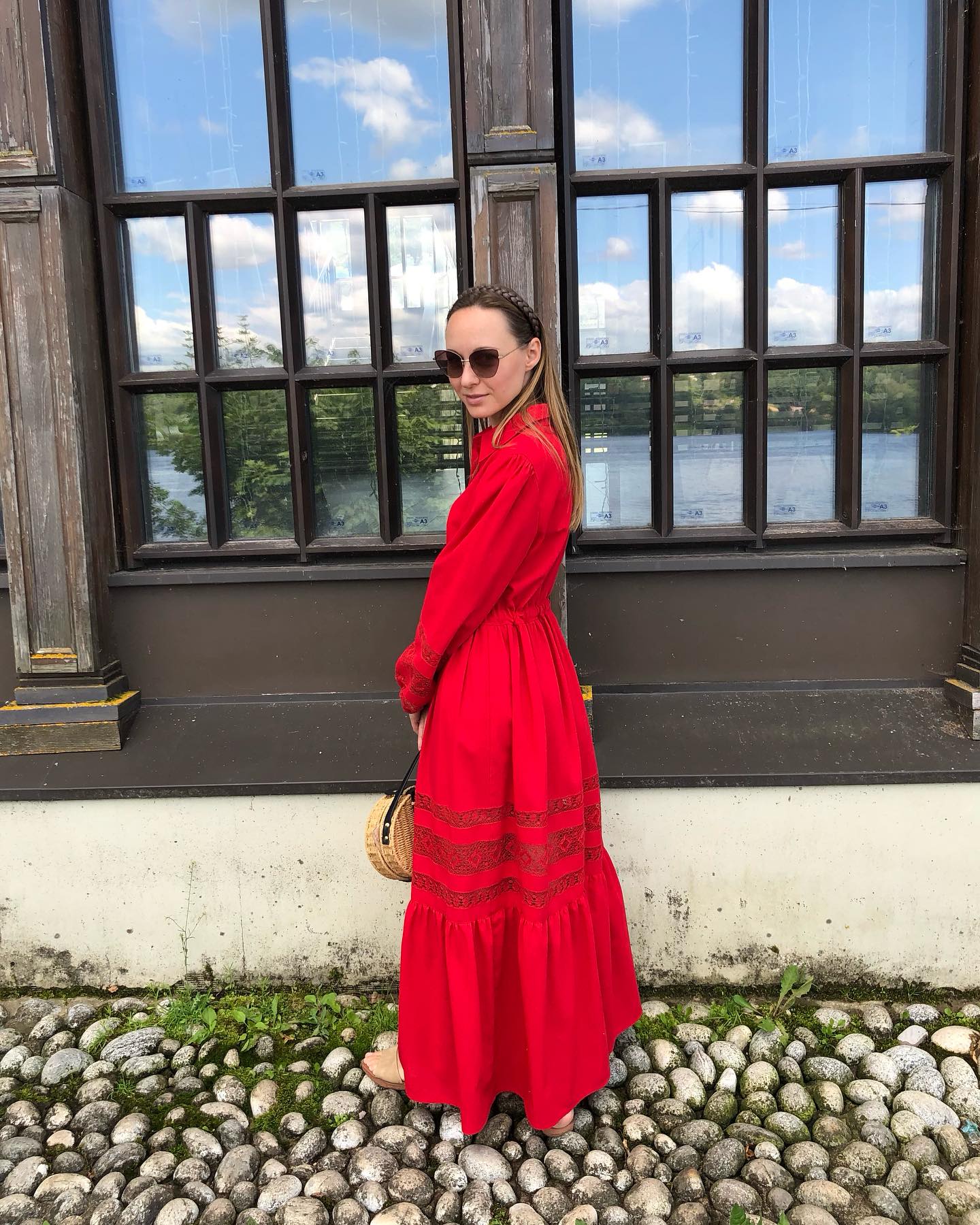 30 Red Dress Outfit 2025: Stunning Ideas for Every Occasion to Look ...